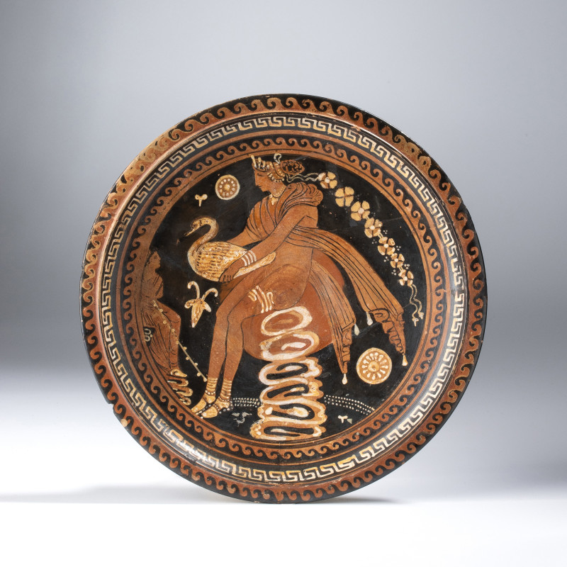 biddr - Astarte, Auction 25, lot 110. *AN APULIAN RED-FIGURE PLATE. Ca ...